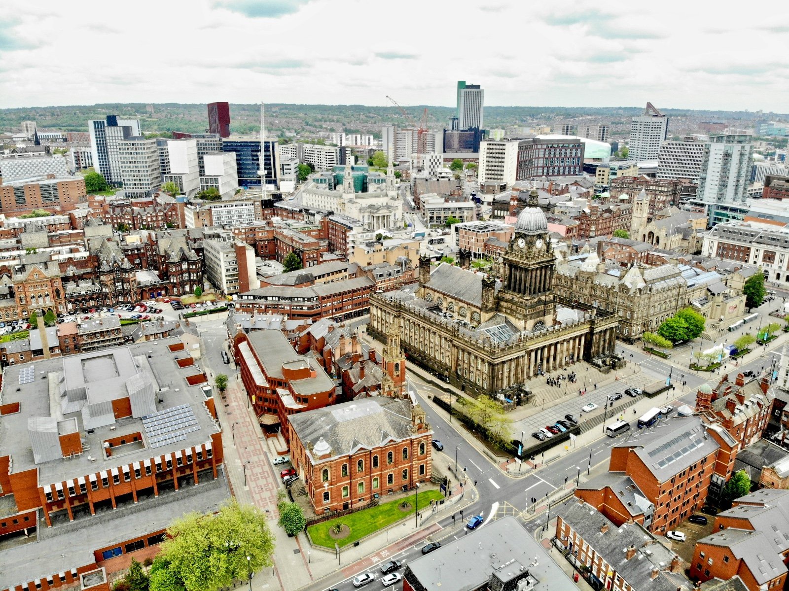 Car locksmith in Leeds 24/7 | Phoenix Car Keys